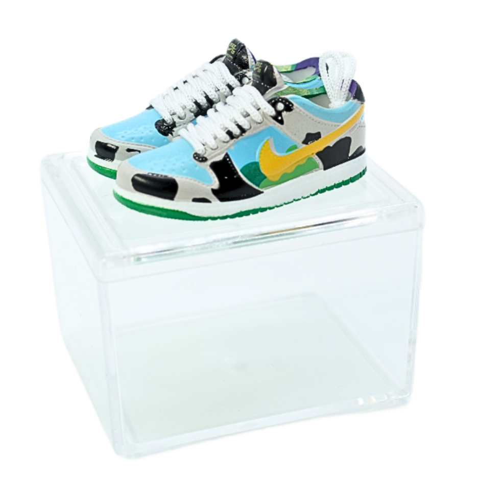 Miniature sneakers - Nike SB Dunk Low Ben and Jerry